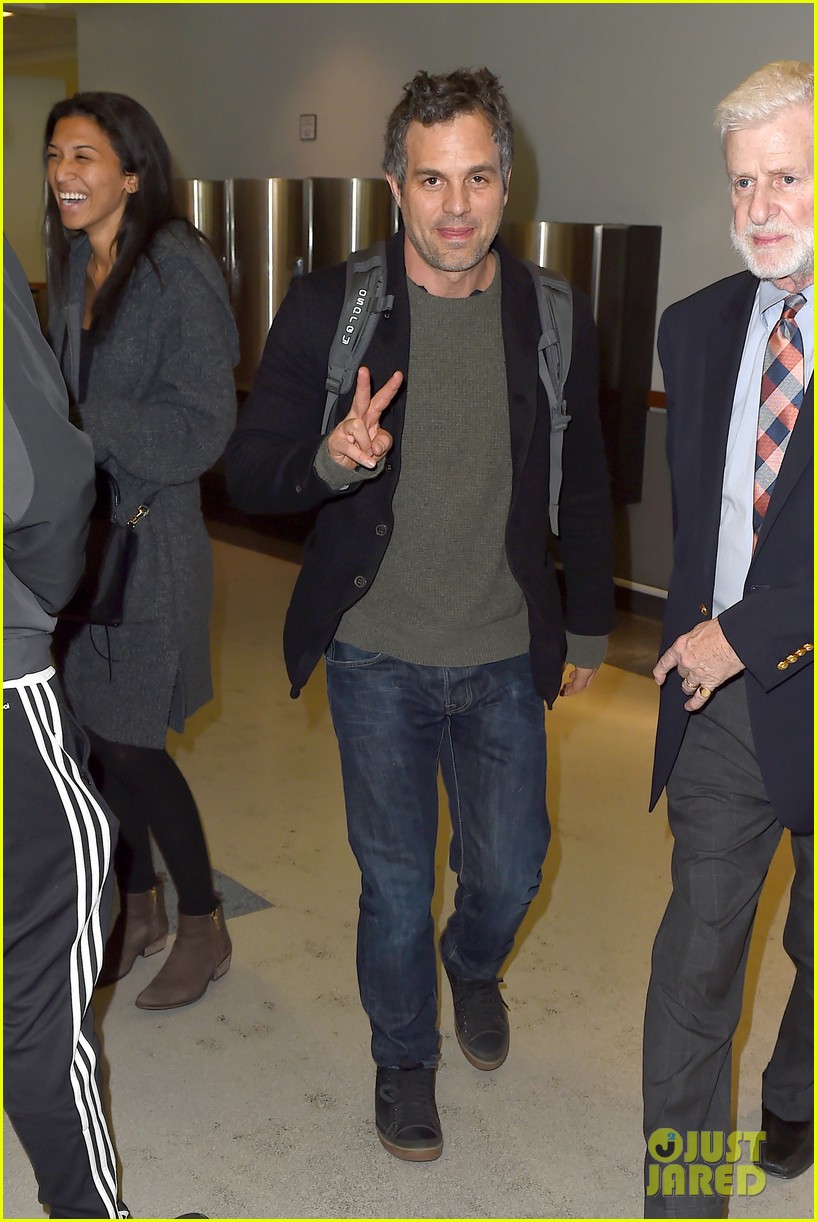 Mark Ruffalo Continues to Take a Stand Against Fracking: Photo 3344084 ...