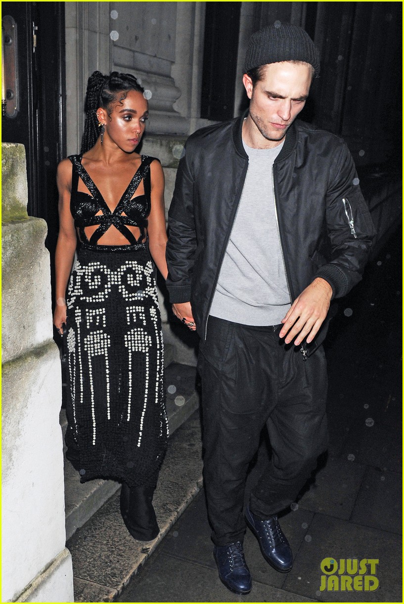 Are Robert Pattinson & FKA twigs Engaged?! Rapper T-Pain Says They Are ...