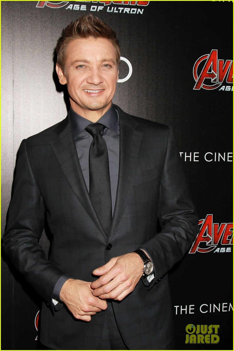 Jeremy Renner Sings Hawkeye Parody to 'Thinking Out Loud' (Video ...