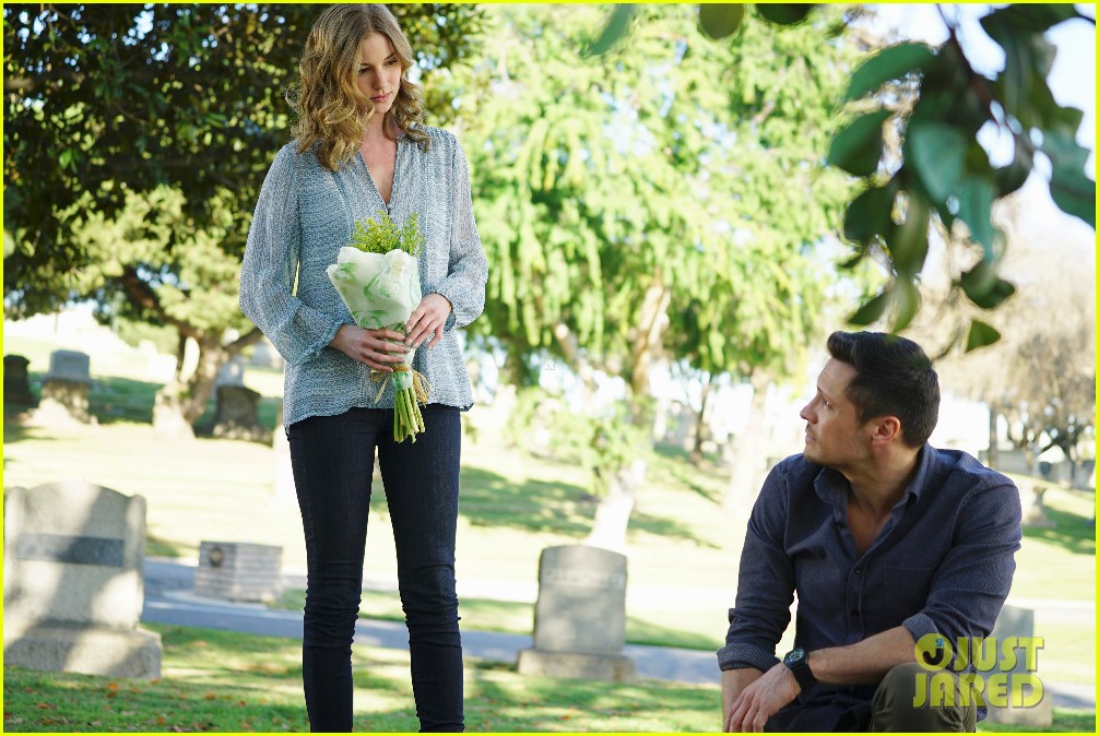 'Revenge' Cast Reacts to Cancellation - Read the Tweets!: Photo 3358465 ...