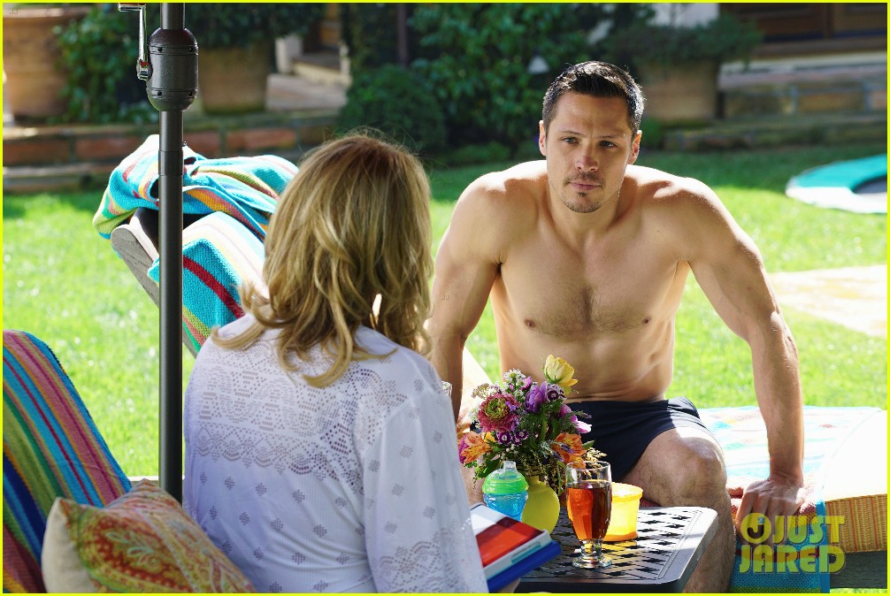 'Revenge' Cast Reacts to Cancellation - Read the Tweets!: Photo 3358469 ...