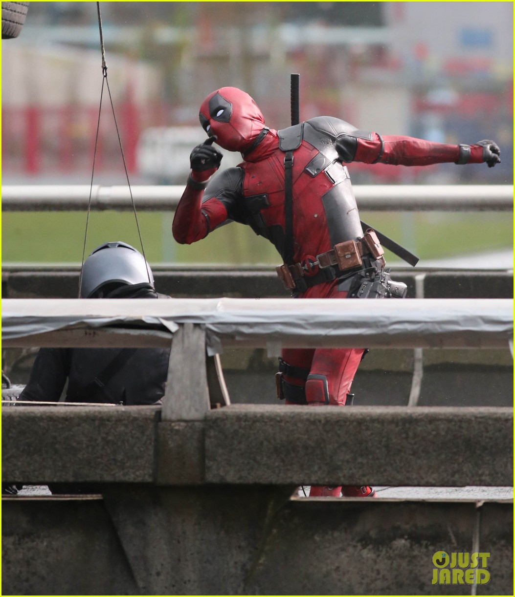 Ryan Reynolds Gets Back to 'Deadpool' Action After Hit & Run Accident ...
