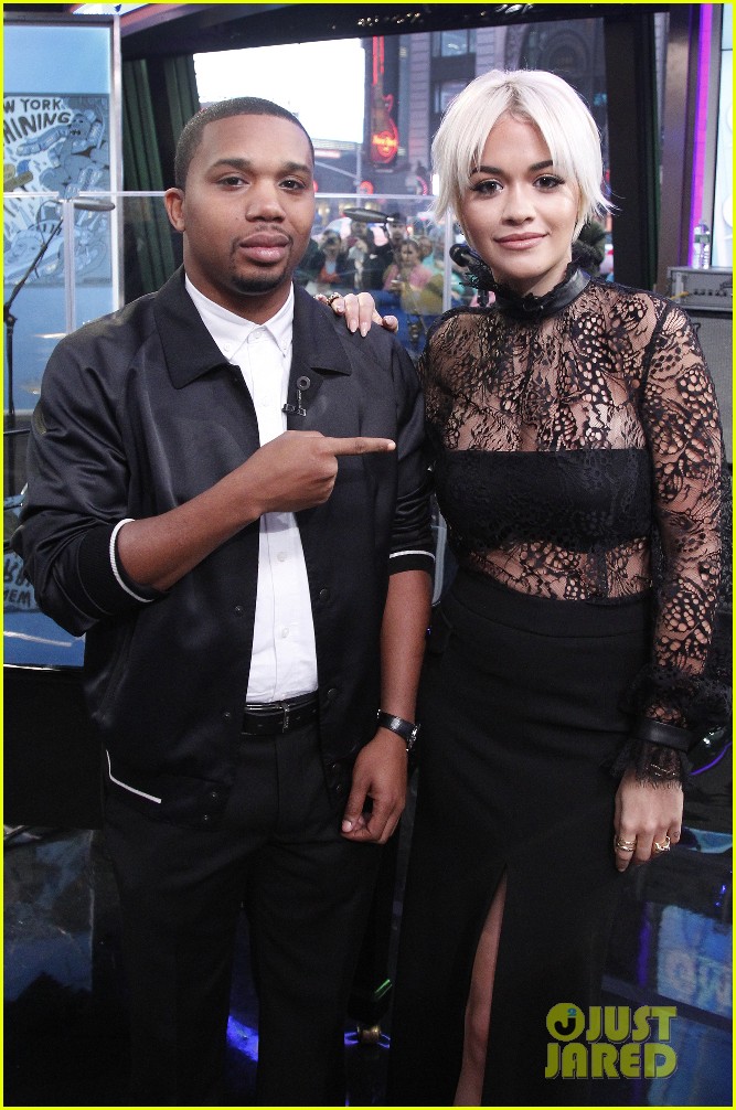 Rita Ora & Charles Hamilton Perform 'New York Raining' on 'GMA' (Video ...