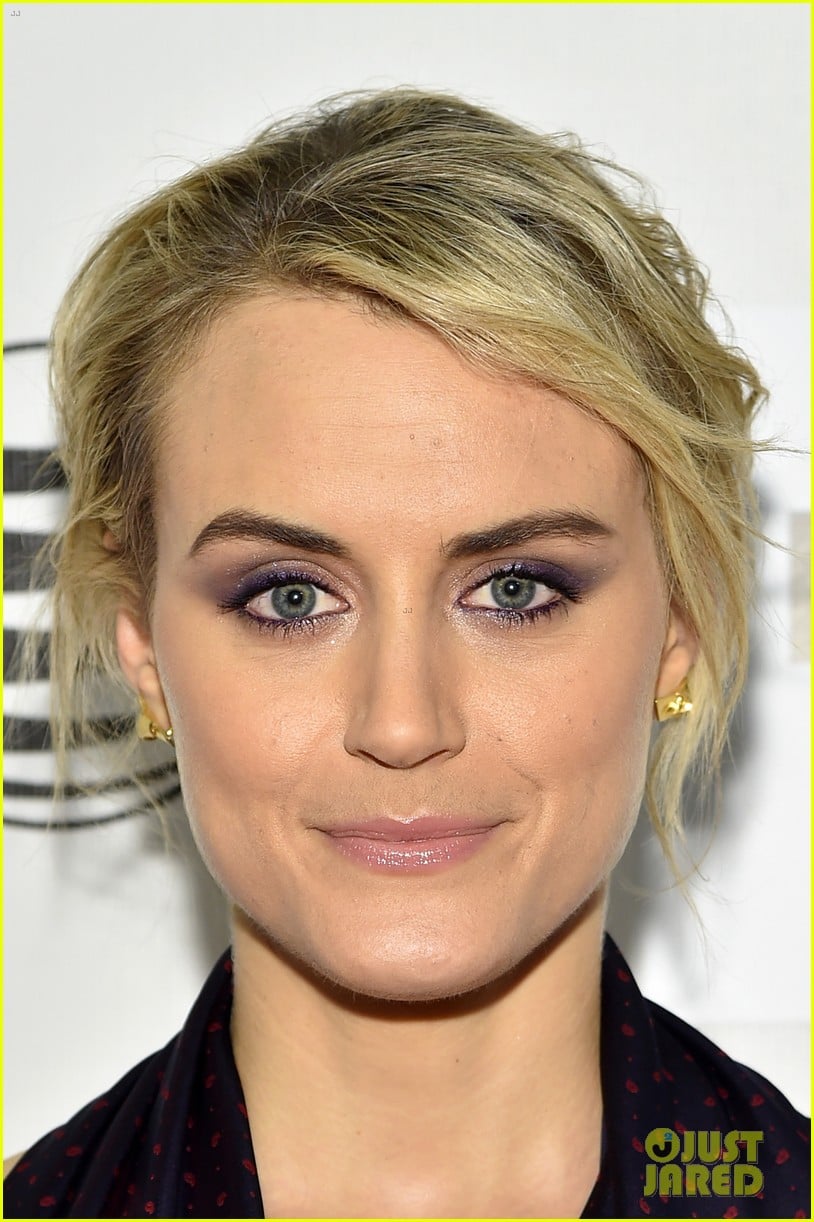 Taylor Schilling Brings Comedy to NYC with 'The Overnight' Premiere ...