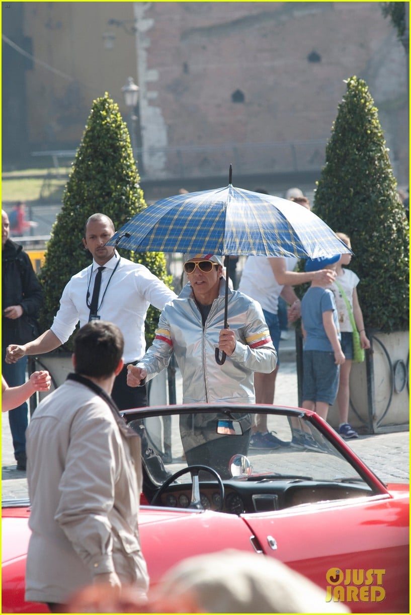 Ben Stiller & Cyrus Wear Matching Headbands For 'Zoolander 2' Car ...