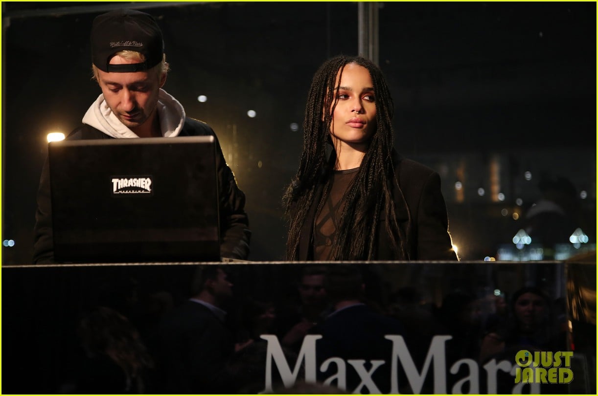 Zoe Kravitz Goes Sheer While Solange Knowles Wears Yellow Fur at ...