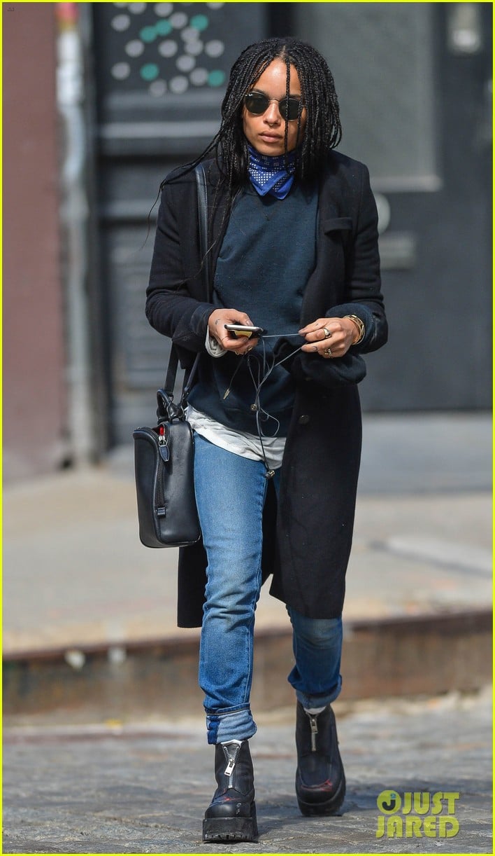 Zoe Kravitz Goes Sheer While Solange Knowles Wears Yellow Fur at ...