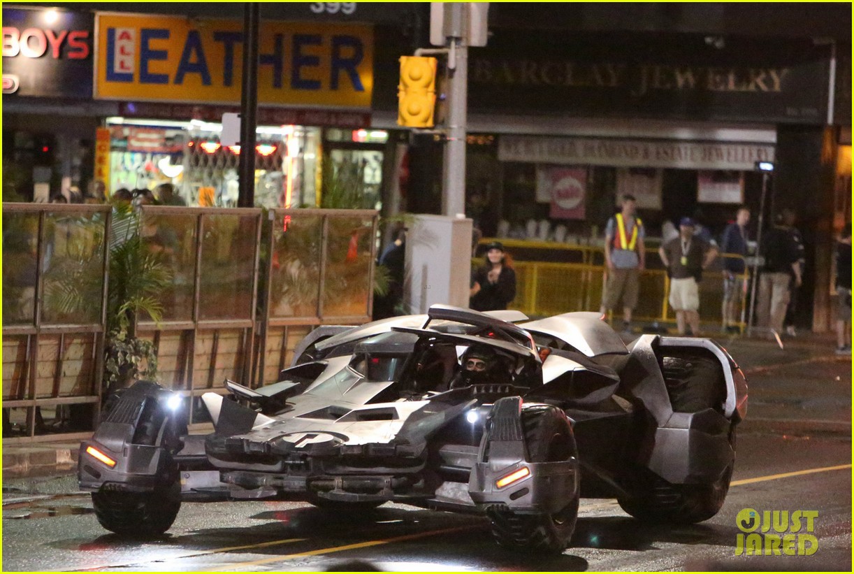 Ben Affleck's Batmobile Seen on 'Suicide Squad' Set in a Chase Scene ...