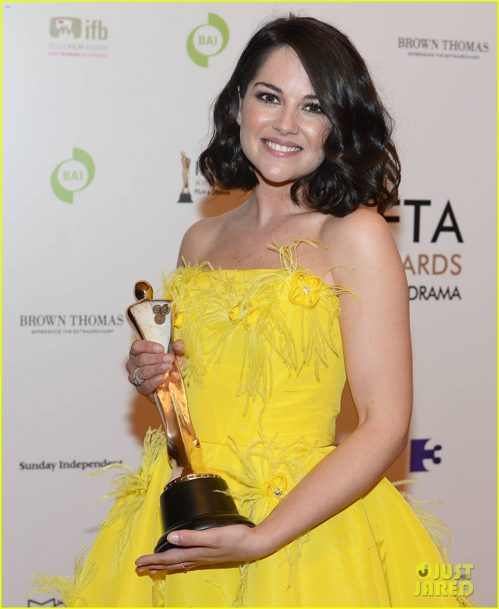 Caitriona Balfe Celebrates Irish Talent at IFTA Film & Drama Awards ...