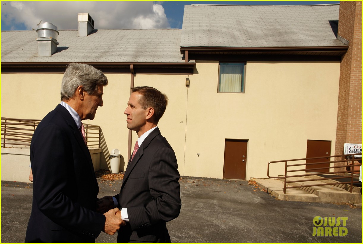 Beau Biden Dead - VP's Son Dies of Brain Cancer at Age 46: Photo ...