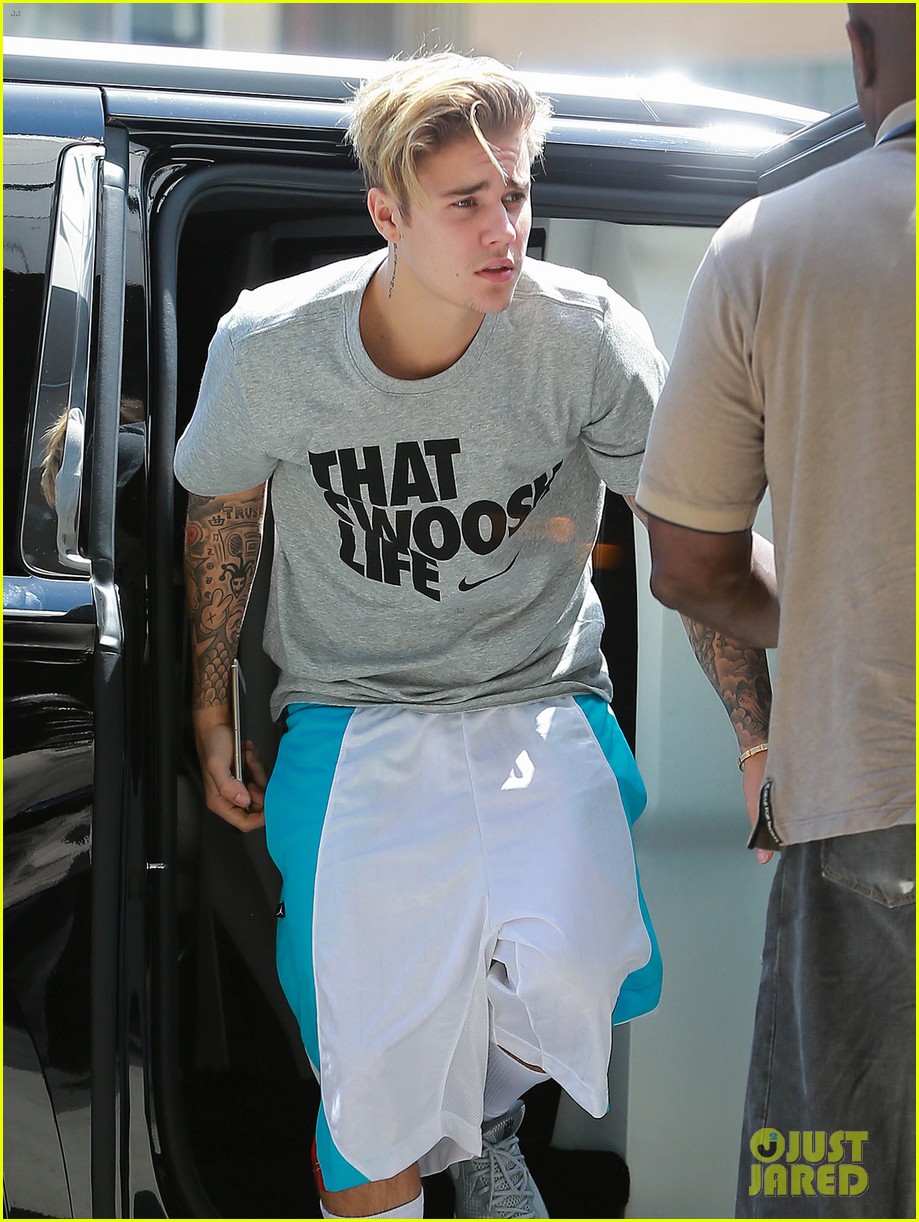 Justin Bieber Finishes Court-Ordered Anger Management: Photo 3367240 ...