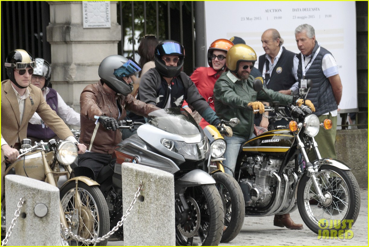 Orlando Bloom Promotes Custom BMW S 1000 R Motorcycle in Italy: Photo ...