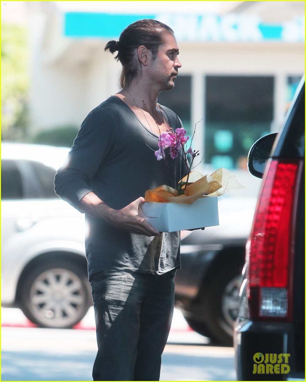 Colin Farrell Drinks His 'Body Weight' in Green Juice!: Photo 3366933 ...