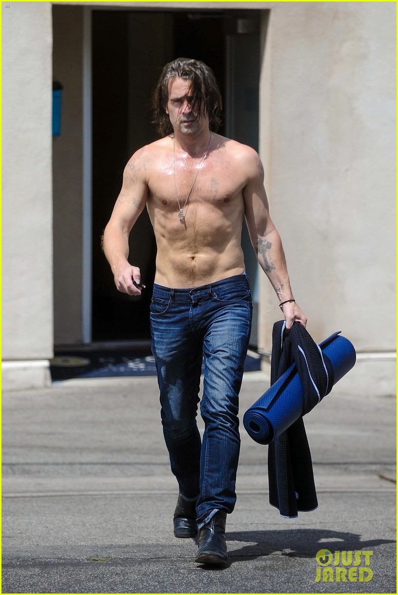 Colin Farrell Strips Off His Sweaty Shirt After Hot Yoga Class: Photo ...