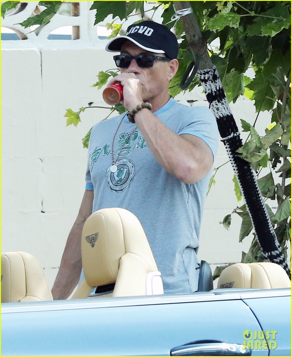 Jean-Claude Van Damme Is Still Super Buff at 54: Photo 3379152 ...