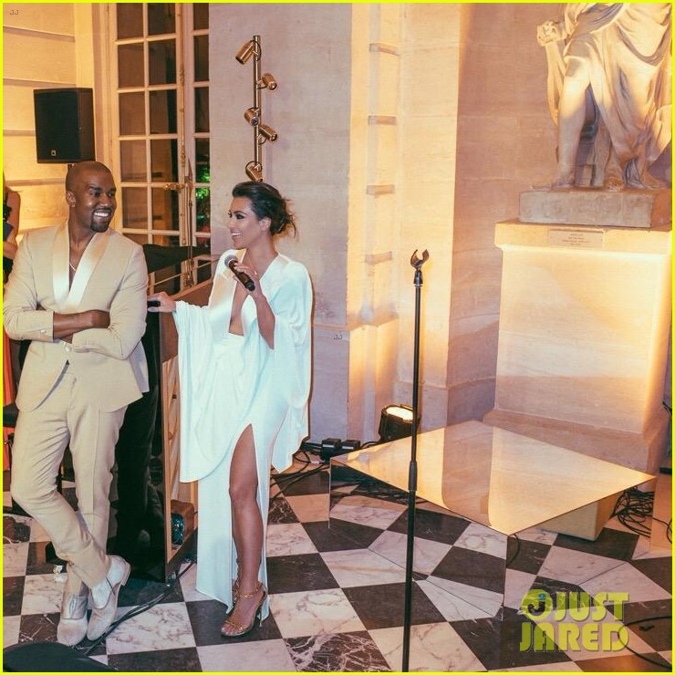 Kim Kardashian Celebrates Anniversary with Throwback Wedding Week ...