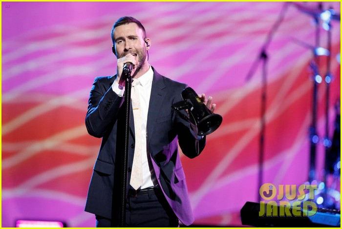 Adam Levine & Maroon 5 Perform on 'The Voice' Finale!: Photo 3373967 ...