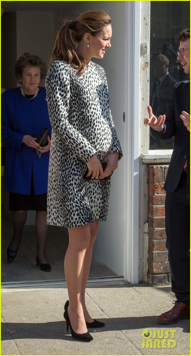 Kate Middleton Gives Birth to Royal Baby Girl!: Photo 3360638 ...