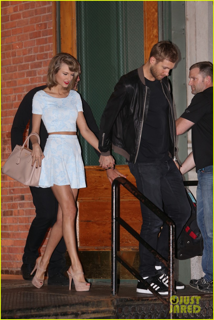 Taylor Swift & Calvin Harris Hold Hands for NYC Date Night!: Photo ...