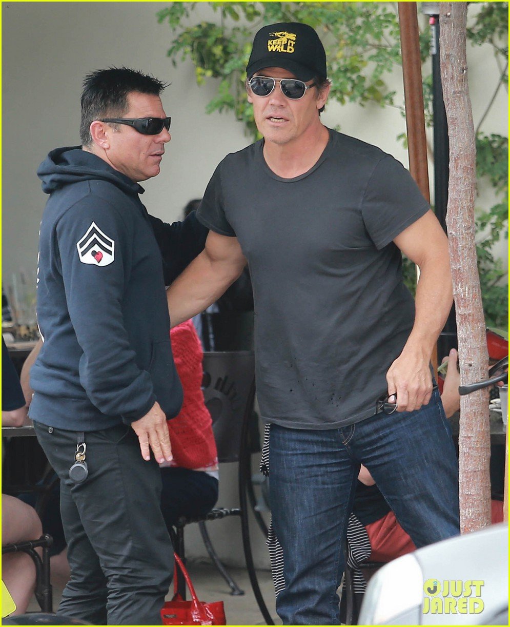 Josh Brolin Goes Shirtless During Boxing Workout in Santa Monica: Photo ...