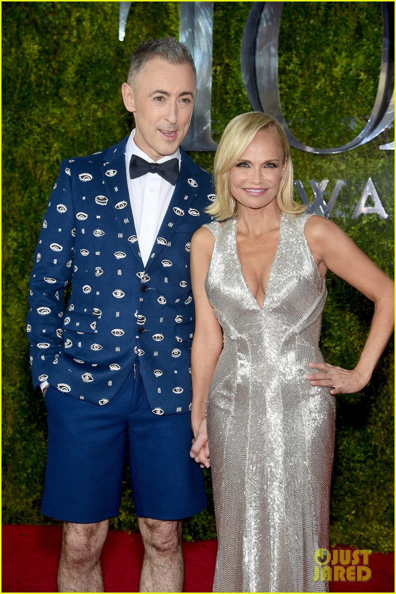 Kristin Chenoweth & Alan Cumming Kick Off the Tony Awards 2015 Red ...