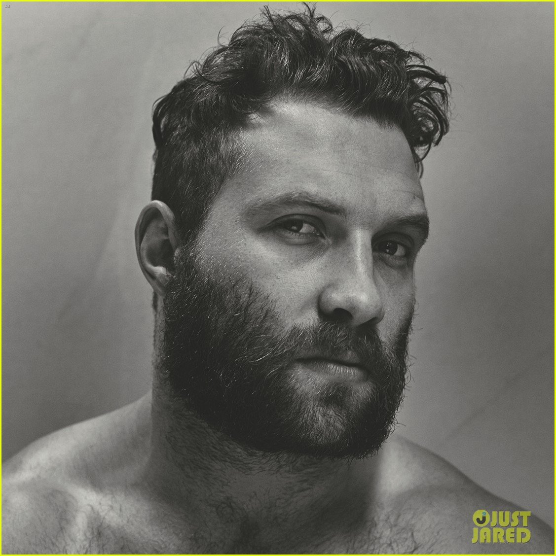 Jai Courtney Goes Shirtless For 'Interview' Magazine - See The Pics ...