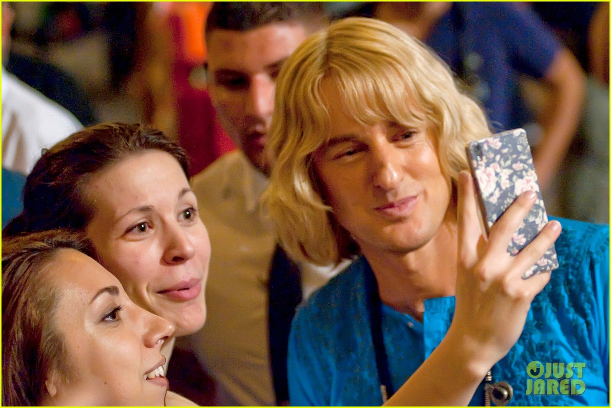 Penelope Cruz Goes Back to Work on 'Zoolander 2' Following Father's ...