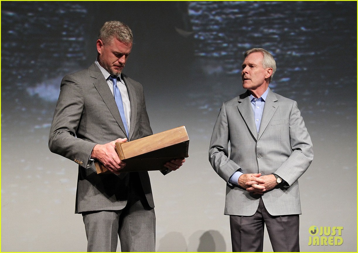 Eric Dane Accepts Navy Medals Earned By His Late Father: Photo 3393359 ...