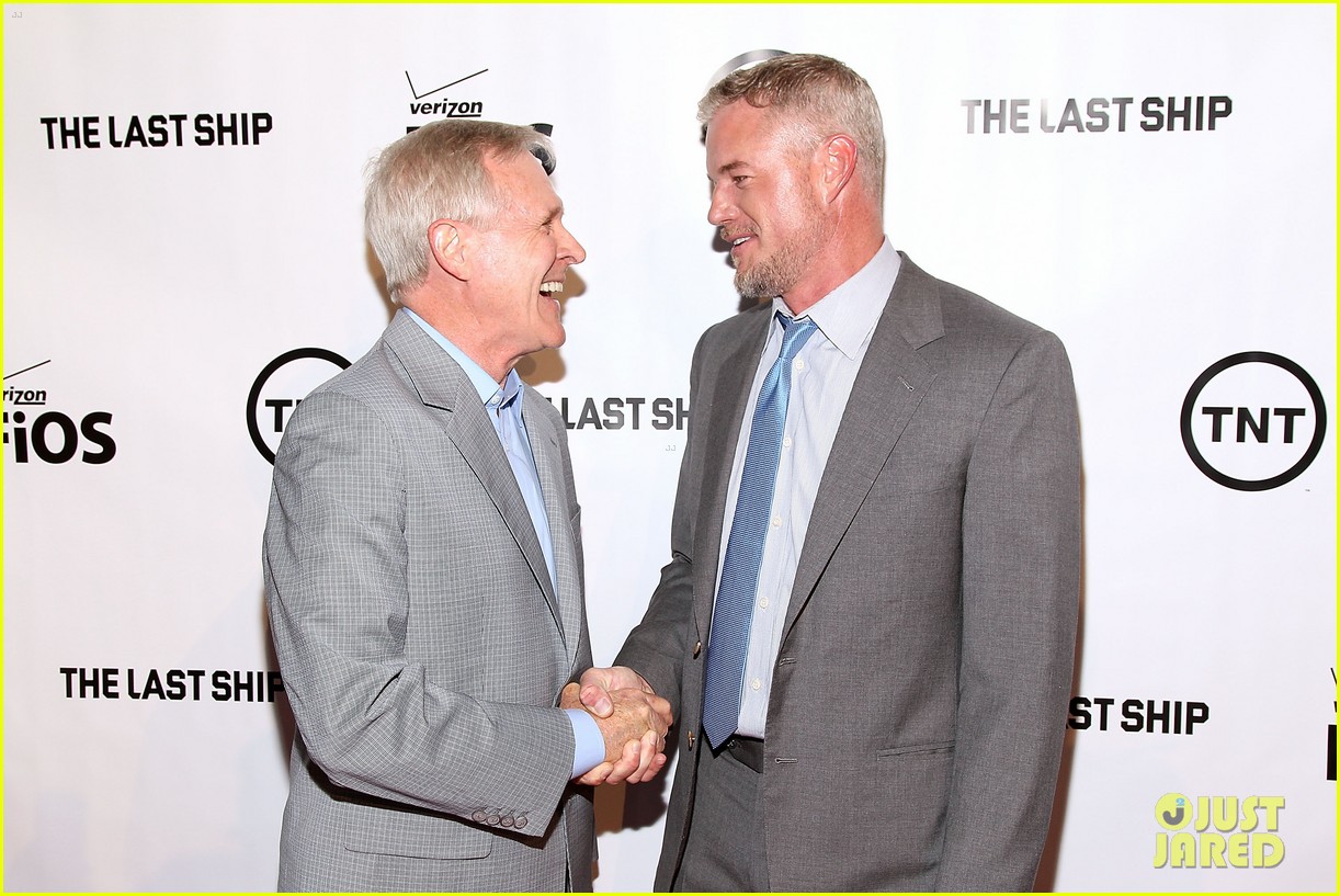 Eric Dane Accepts Navy Medals Earned By His Late Father: Photo 3393362 ...