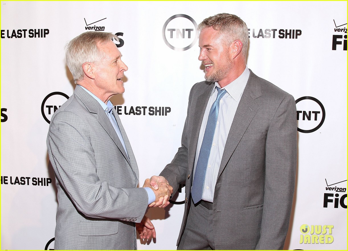 Eric Dane Accepts Navy Medals Earned By His Late Father: Photo 3393365 ...
