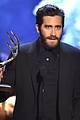 Jake Gyllenhaal Receives Award from Rachel McAdams at Guys Choice ...
