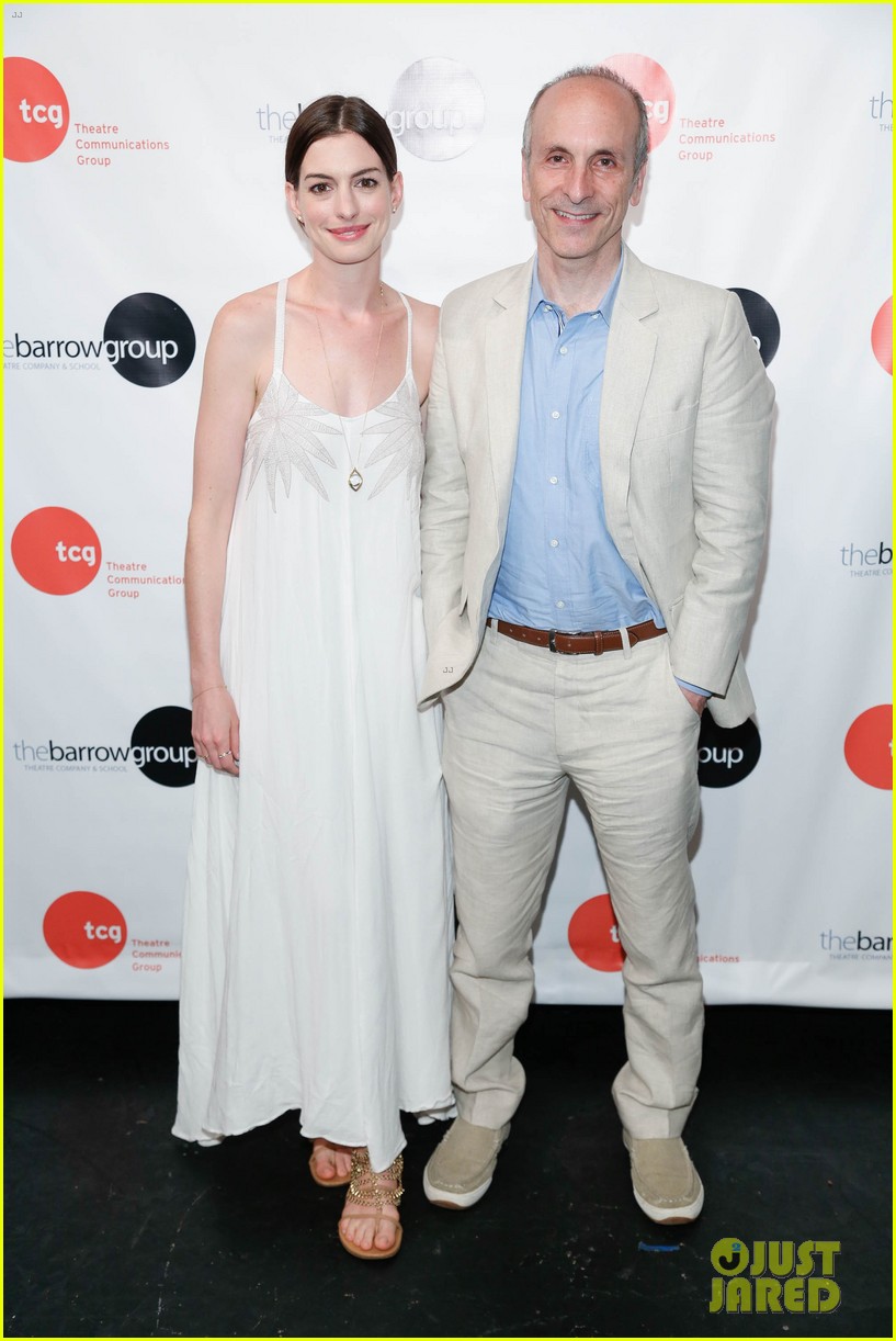 Anne Hathaway Supports Seth Barrish at 'An Actor's Companion' Book ...