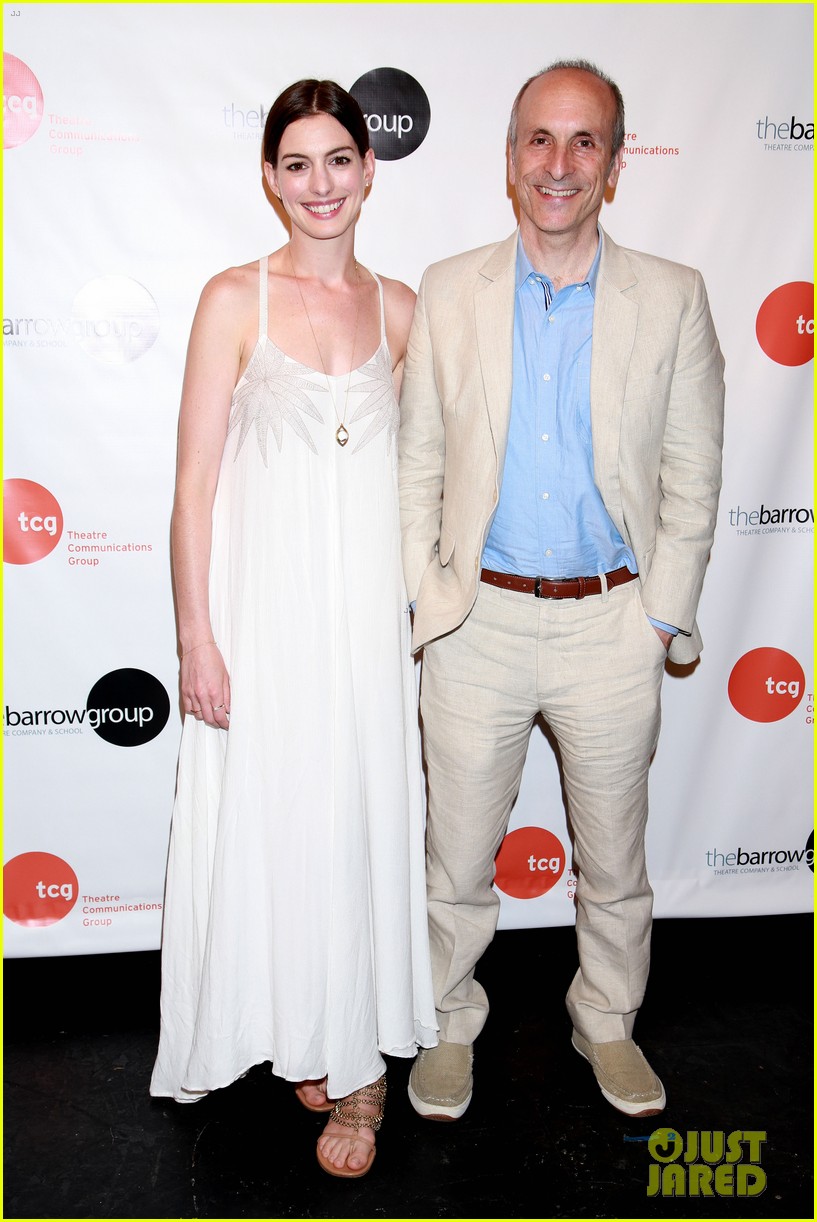 Anne Hathaway Supports Seth Barrish at 'An Actor's Companion' Book ...