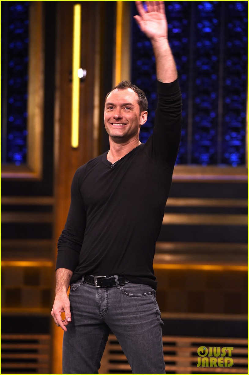 Jude Law & New Girlfriend Phillipa Coan Step Out Together in London ...