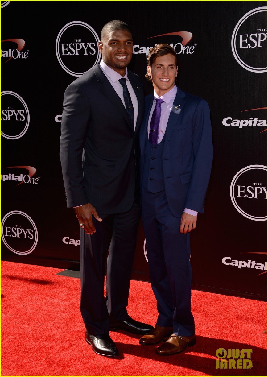 Michael Sam & Vito Cammisano Split, End Engagement: Photo 3405749 ...