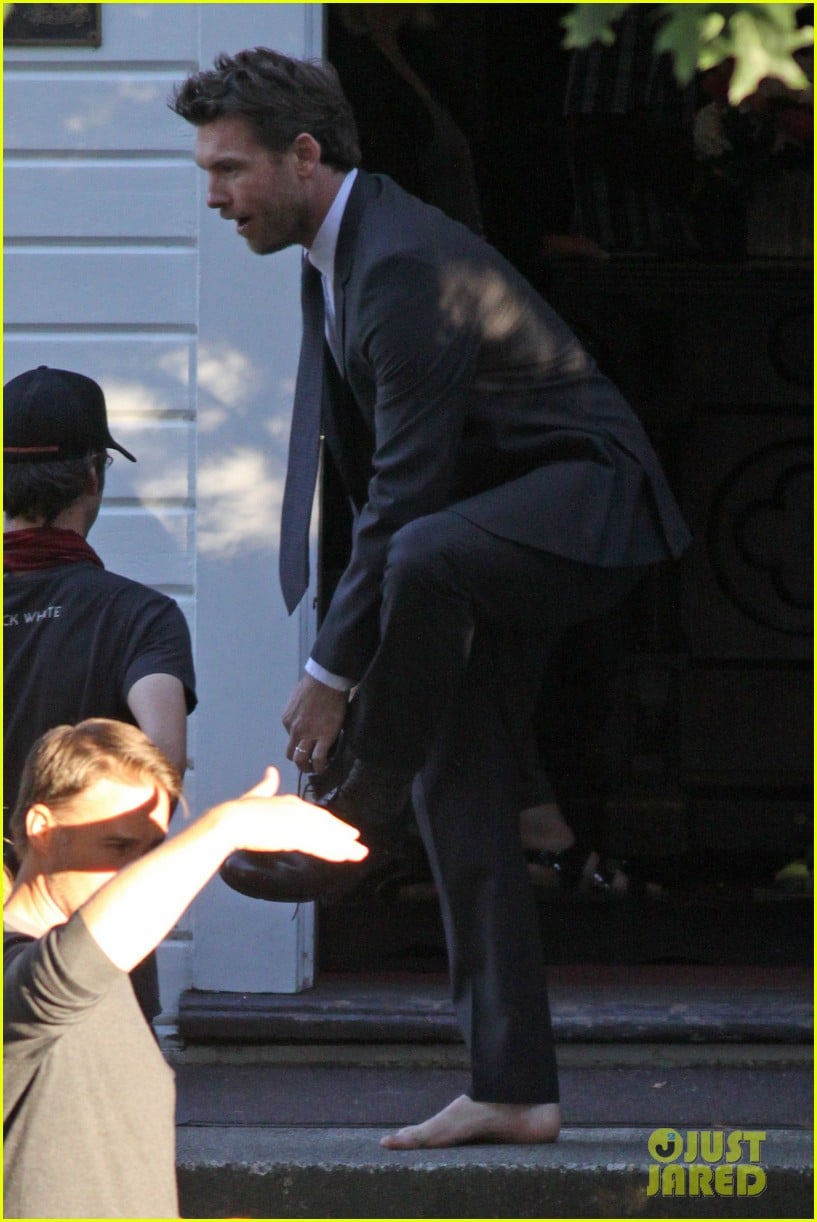 Sam Worthington Shows Some Chest Hair on 'Shack' Set: Photo 3402731 ...