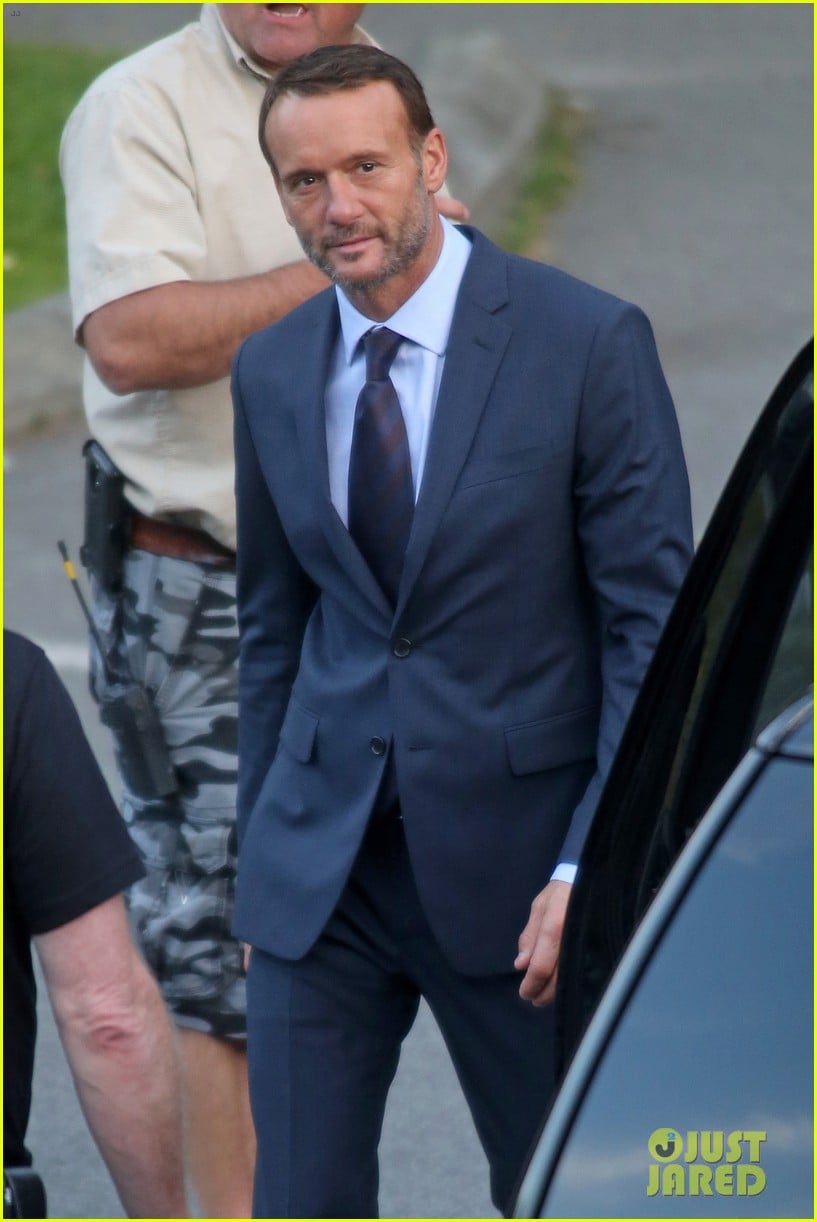 Sam Worthington Shows Some Chest Hair on 'Shack' Set: Photo 3402732 ...