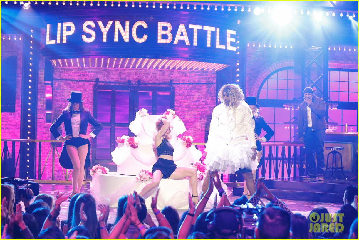 Justin Bieber Loses 'Lip Sync Battle' to Deion Sanders (Videos): Photo ...