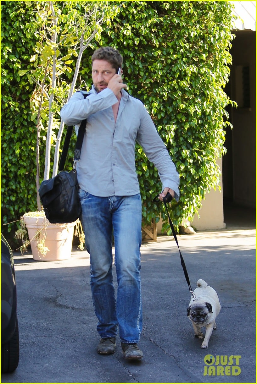 Gerard Butler Takes His Cute Dog Lolita For a Walk: Photo 3423107 ...
