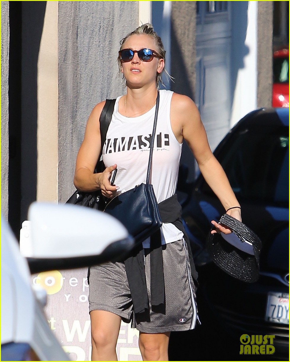 Kaley Cuoco Reunites With '8 Simple Rules' Cast: Photo 3422747 | Kaley ...