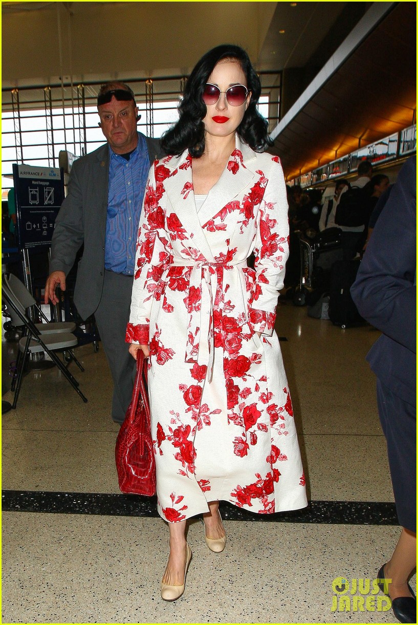 Dita Von Teese's Ex-Husband Marilyn Manson Opens Up on Their Failed ...