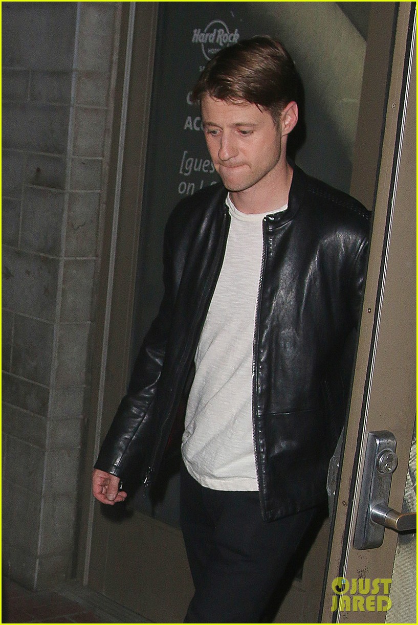 Cameron Monaghan Interrupts 'Gotham' Panel at Comic-Con 2015 as the ...