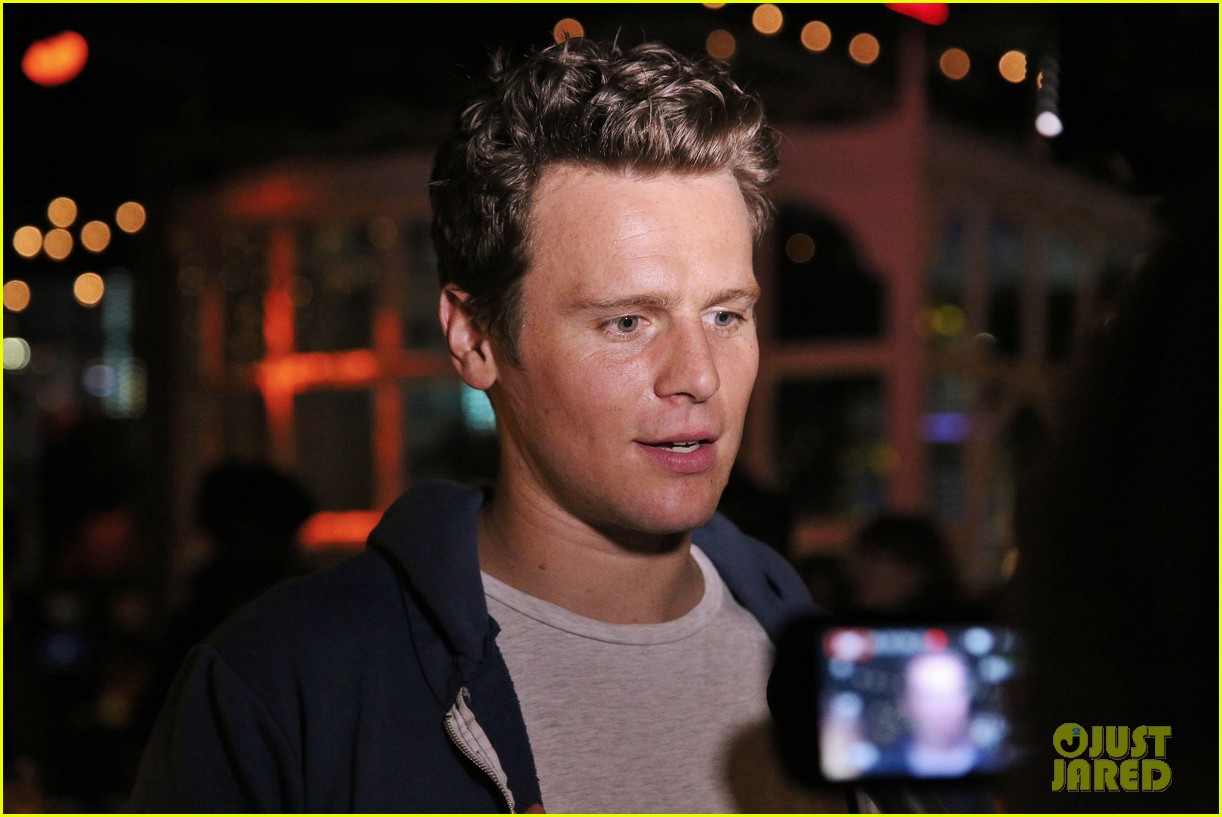 Jonathan Groff & 'Hamilton' Cast Celebrate Their First Week on Broadway ...