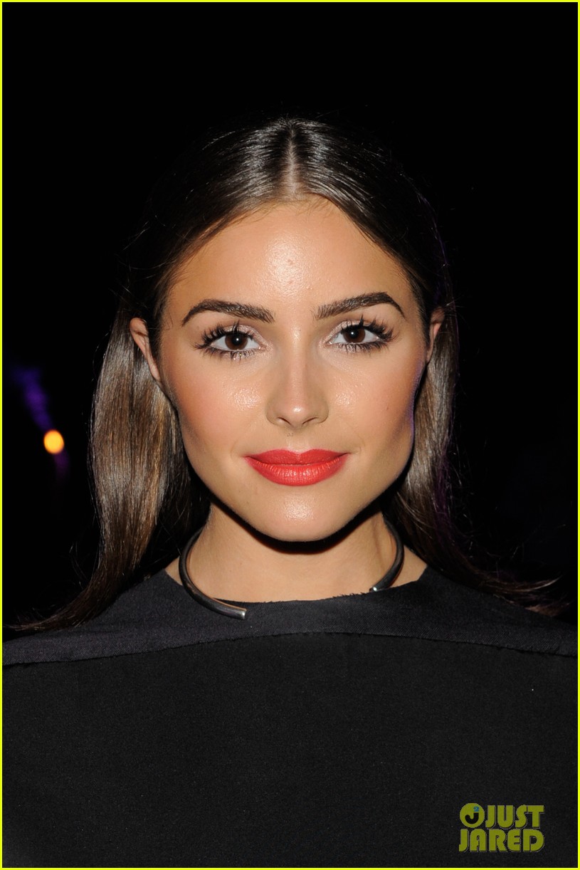 Hailey Baldwin Had a 'Lil Fun' with Revolve in the Hamptons!: Photo ...