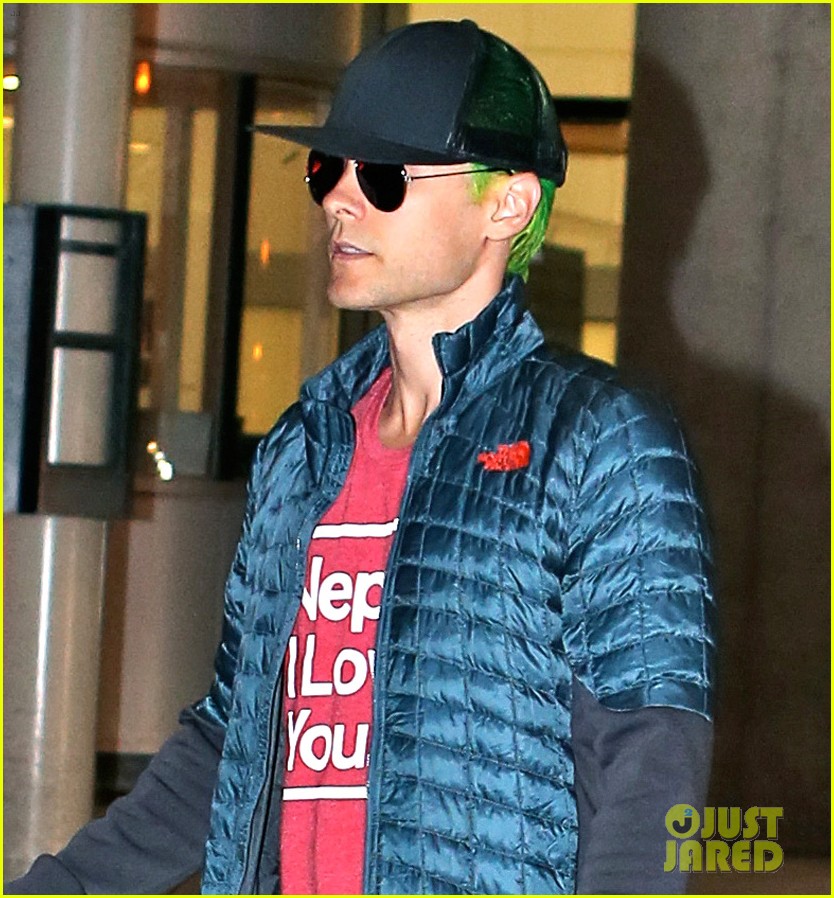 Jared Leto Touches Down in Toronto for 'Suicide Squad': Photo 3422297 ...
