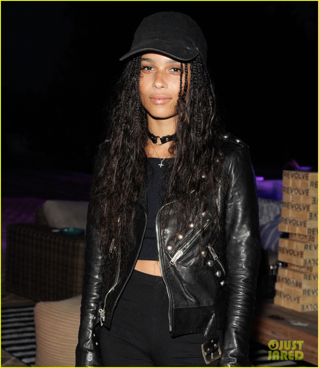 Zoe Kravitz Dating Singer Twin Shadow?: Photo 3419941 | Zoe Kravitz ...