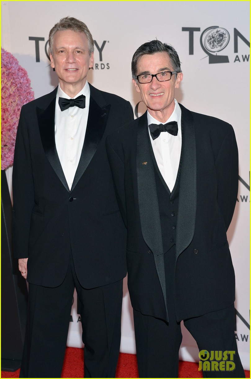 Roger Rees Dead - 'Cheers & 'West Wing' Actor Dies at 71: Photo 3413153 ...