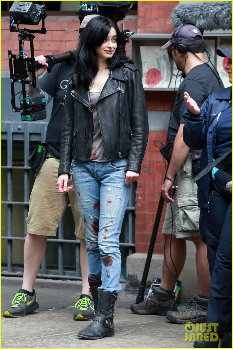 Krysten Ritter Gets Bloody for 'Jessica Jones' Filming in NYC: Photo 3411346 | Krysten Ritter ...