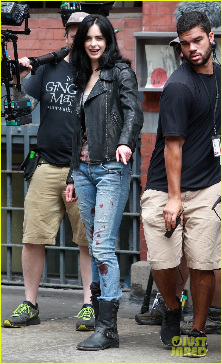 Krysten Ritter Gets Bloody for 'Jessica Jones' Filming in NYC: Photo 3411347 | Krysten Ritter ...