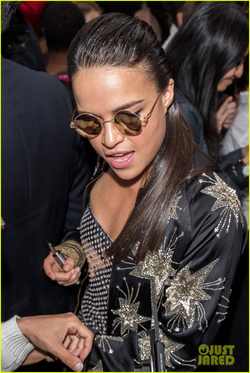 Michelle Rodriguez Is Metallic for Jean Paul Gaultier Show at Paris ...